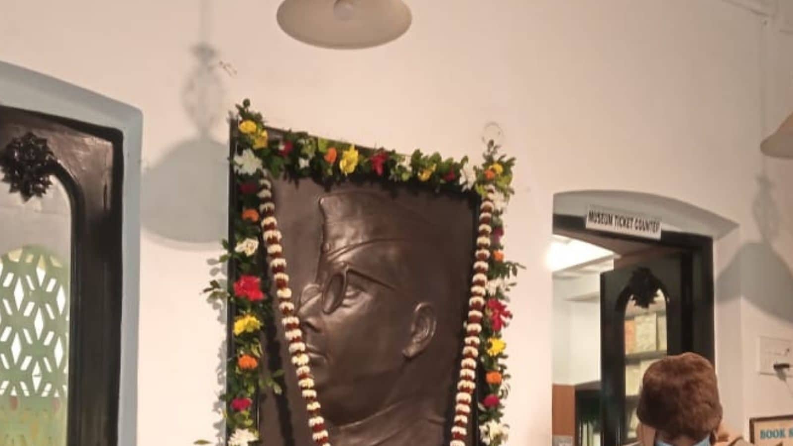 Netaji's 125th Anniversary: A Look at Netaji Bhawan, 'Great Escape' Car ...