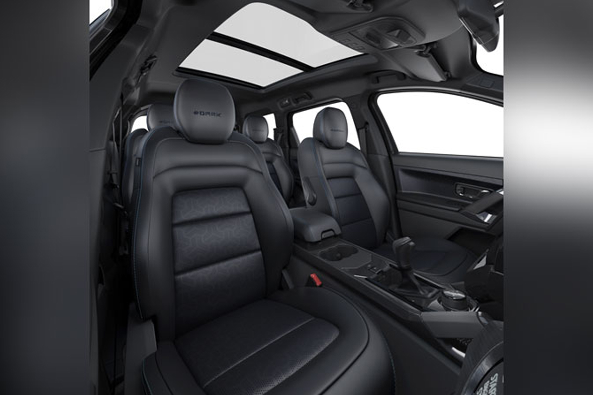 In Pics: Tata Safari Dark Edition Launched in India, See All-Black SUV ...