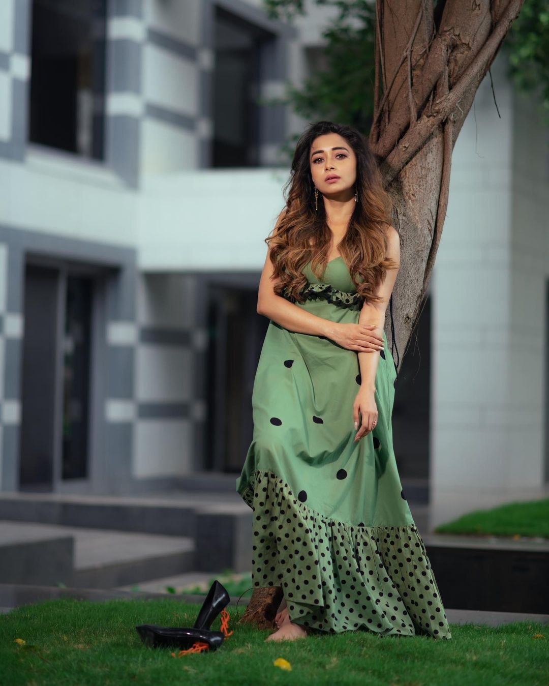 Tina Datta Of Uttaran Fame Raises Mercury Levels With Her Bold And ...