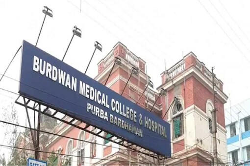 At Bengal’s Burdwan Medical College, Junior Doctors to Work for Elderly ...