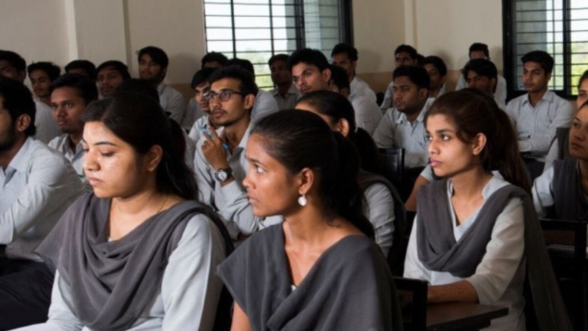 Thane Collector Directs Civic Bodies to Look After Educational Needs of ...