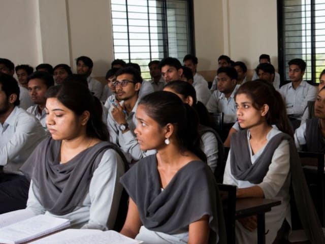 Thane Collector Directs Civic Bodies to Look After Educational Needs of ...