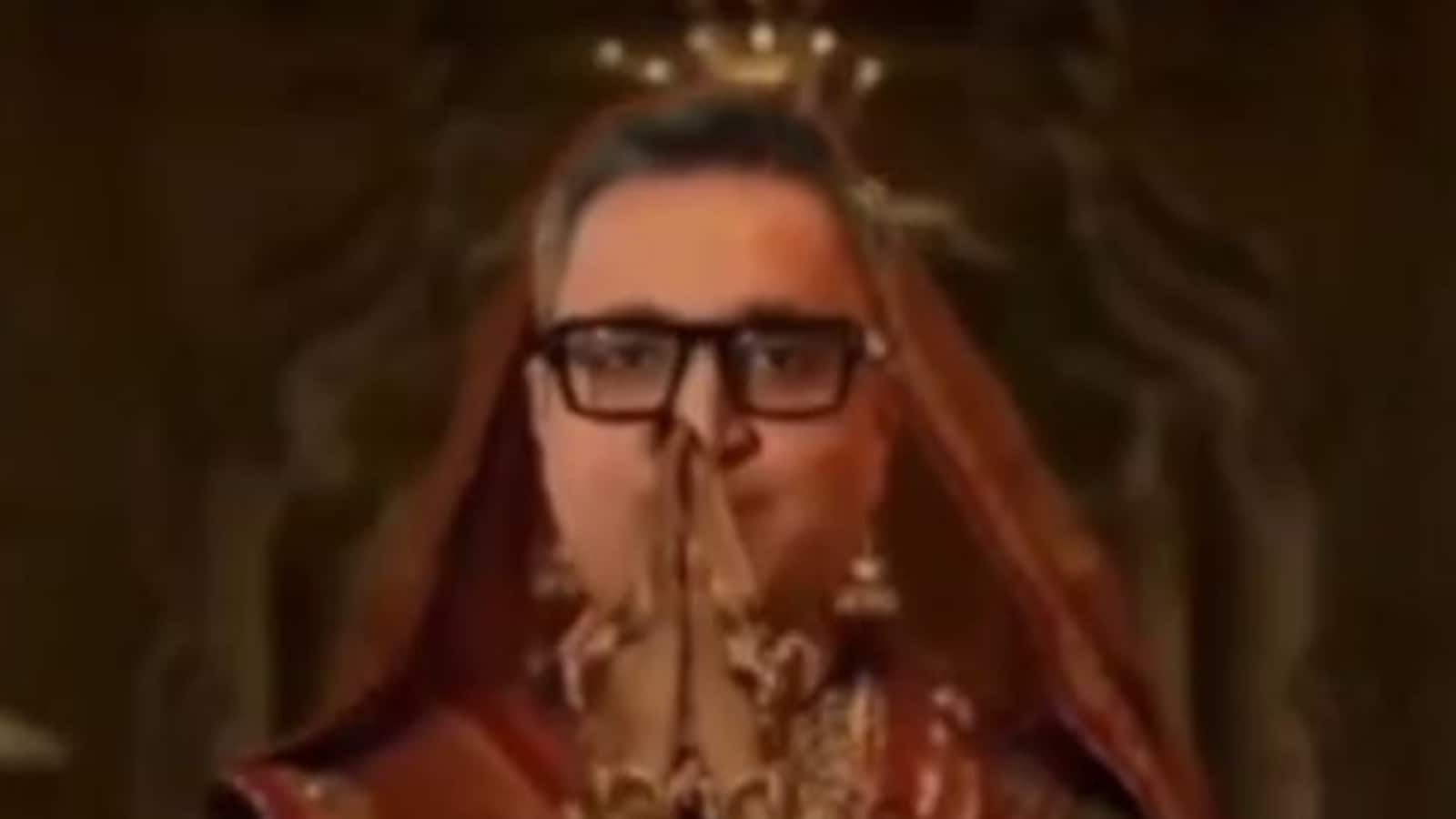 Shark Tank's Ashneer Grover is Loving Himself as Deepika Padukone in ...