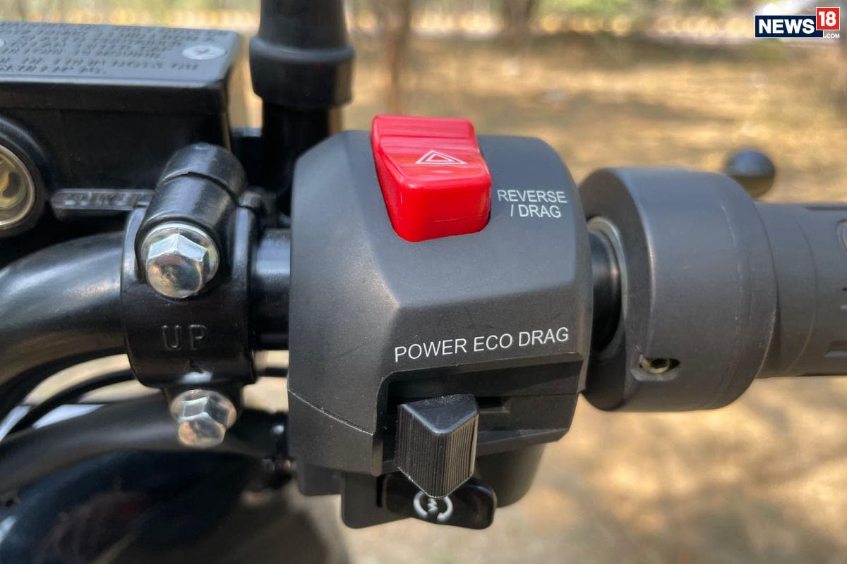 Bounce Infinity E1 Electric Scooter First Ride - Closer Look at Design ...