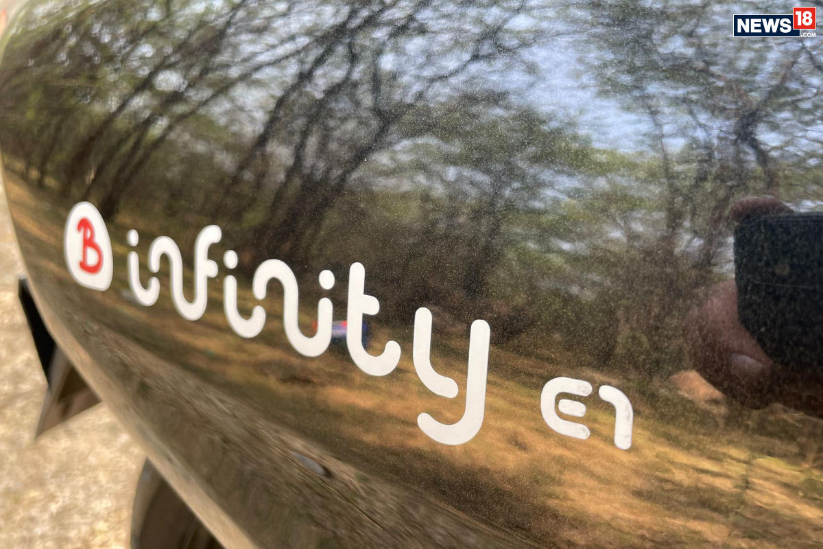 Bounce Infinity E1 Electric Scooter First Ride - Closer Look at Design ...