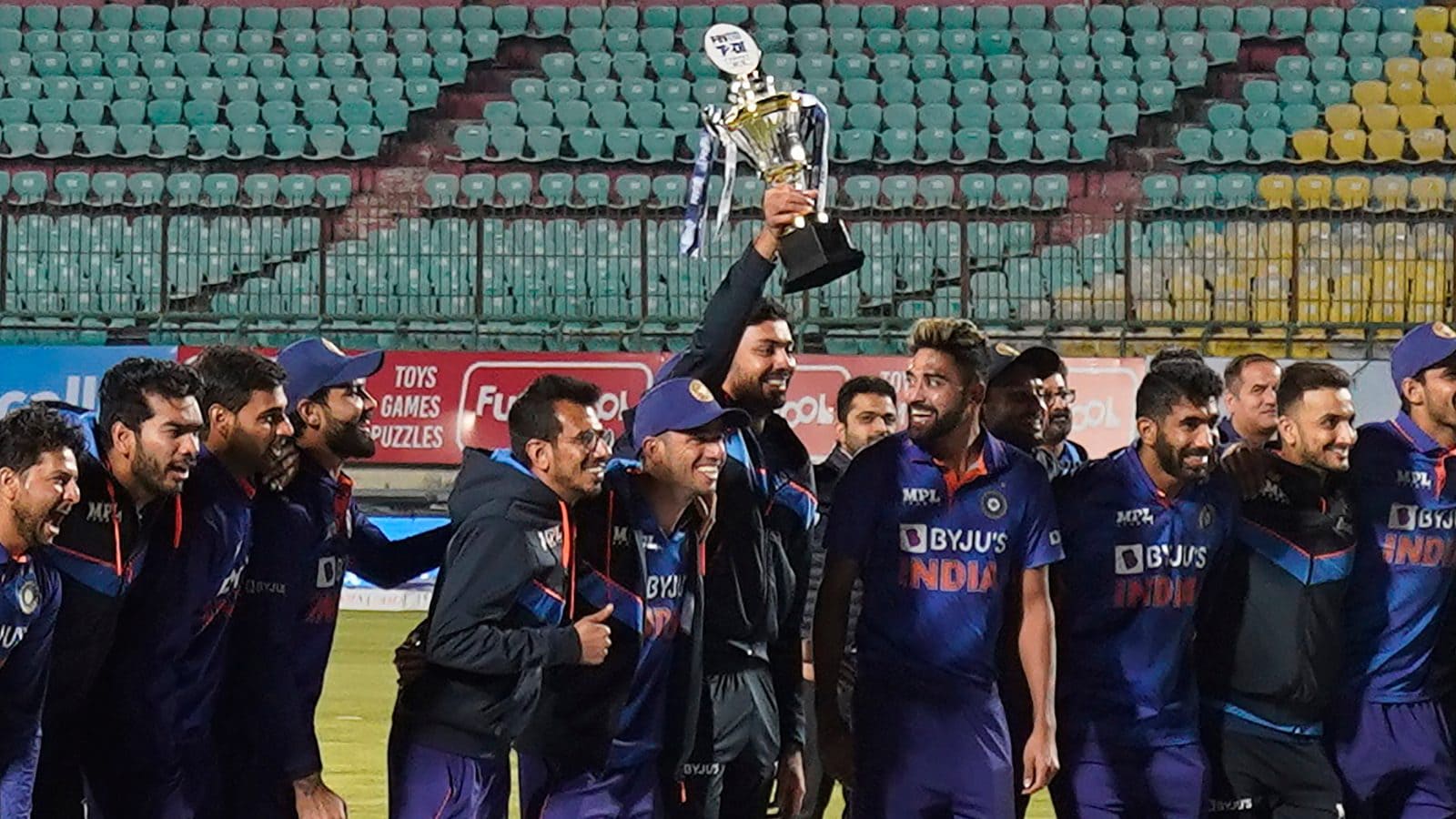 IND vs SL, 3rd T20I in Pictures: A Record-equaling 12th Straight Win ...