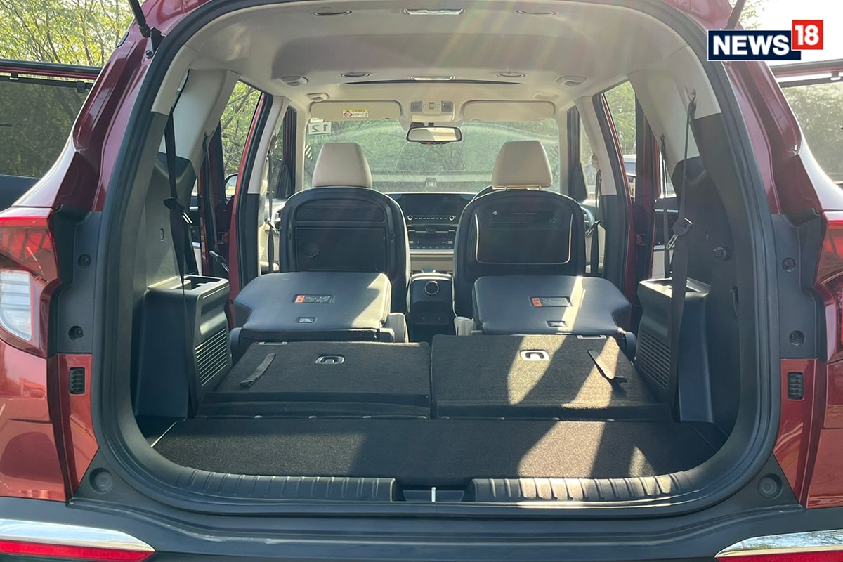 In Pics: Kia Carens Detailed Image Gallery - See Design, Interior ...