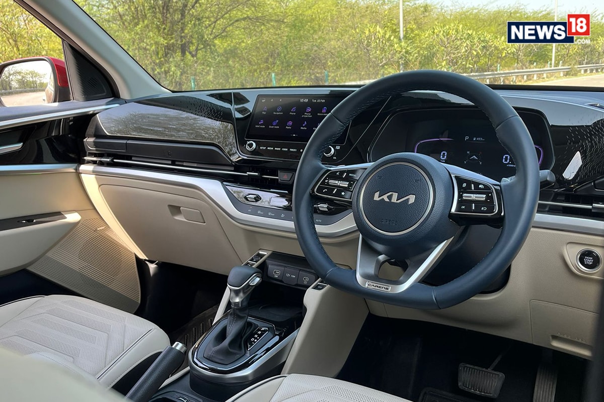 In Pics: Kia Carens Detailed Image Gallery - See Design, Interior ...