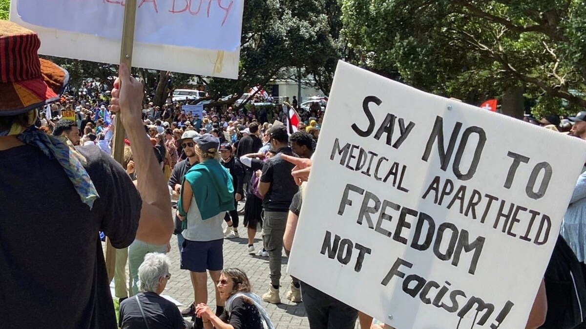 New Zealand Police Move in Again on Anti-vaccine Mandate Protest - News18