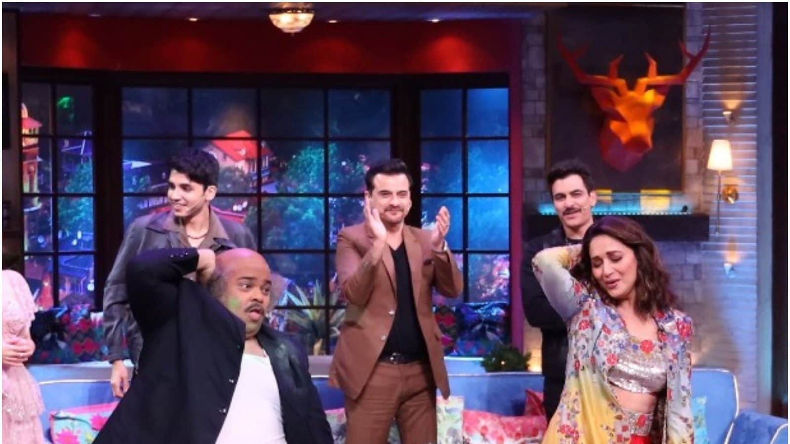 The Kapil Sharma Show: Madhuri Dixit Grooves To Dola Re Dola With Krushna Abhishek and Others ...