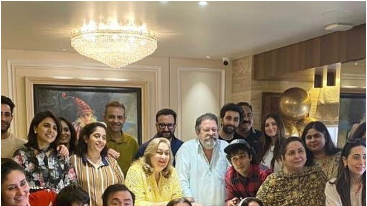 Neela Devi to Karisma-Kareena With Taimur-Jeh, Four Generations of ...