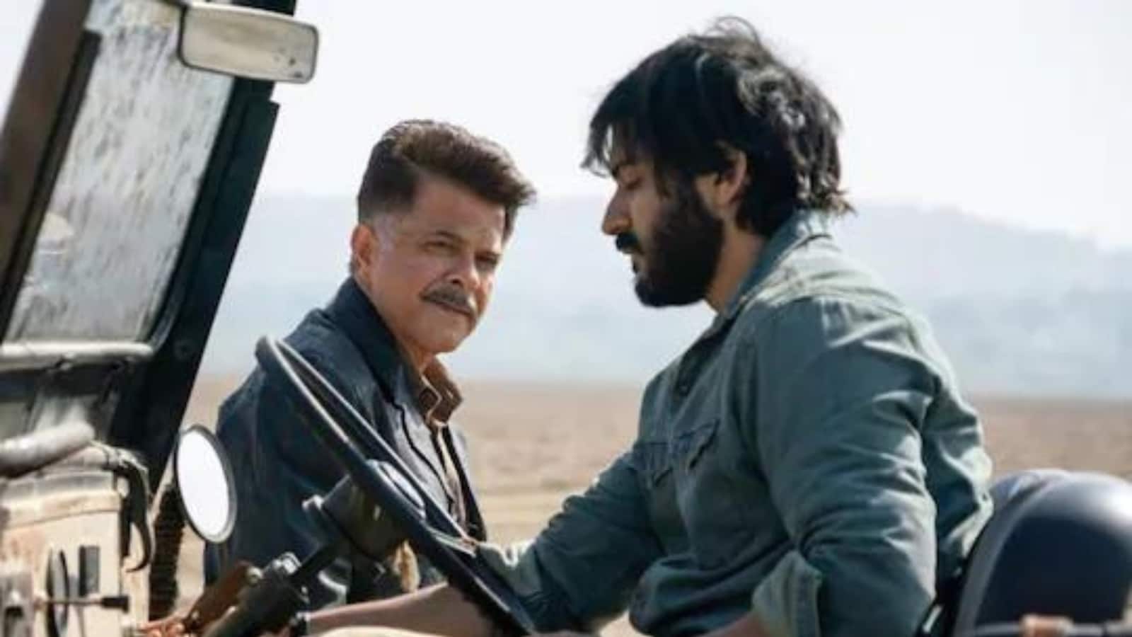 Anil Kapoor to Lock Horns With Son Harsh Varrdhan in Netflix Film Thar ...