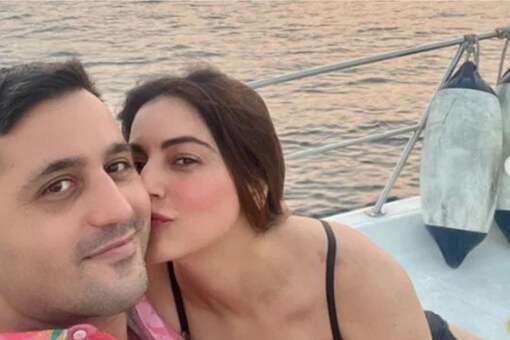 Kundali Bhagya Fame Shraddha Arya 'Fights' With husband, Shares Video