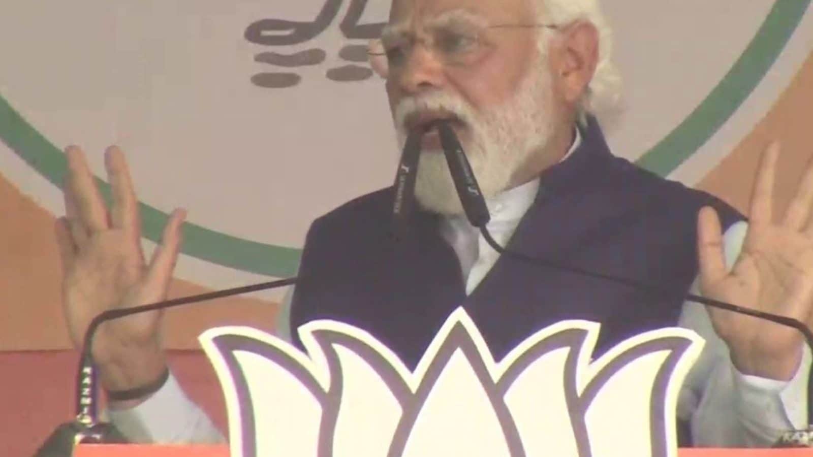 PM Modi Completes Two Decades as People's Representative, Shows The ...