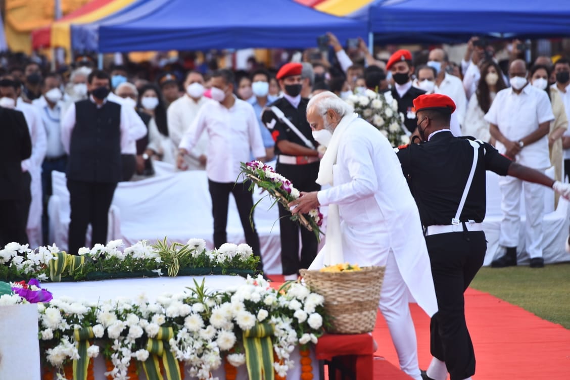 In Pictures: Prime Minister Narendra Modi Attends Lata Mangeshkar's ...
