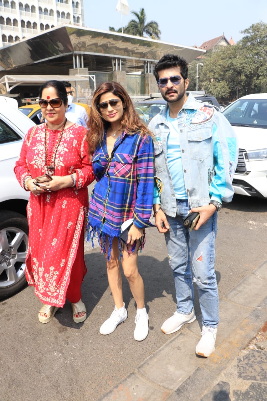Shilpa Shetty, Shamita Head to Alibaug Amid Court Summon; Raqesh Bapat ...