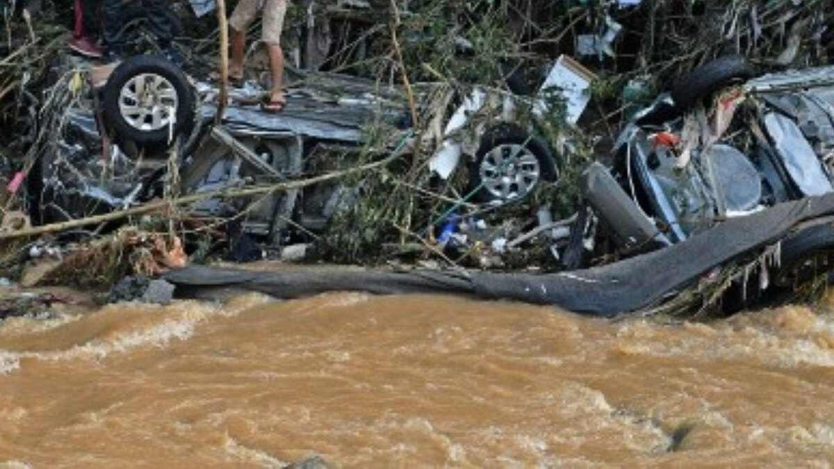 Heavy Rain Causes Flash Flooding in US Parks, Southern States in Latest ...