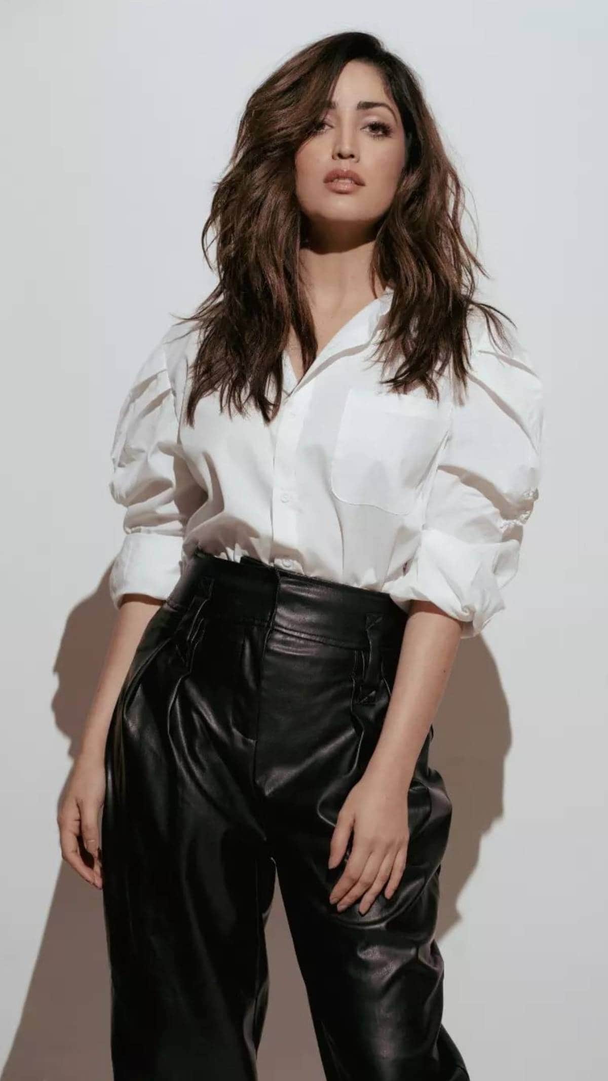 Yami Gautam Spells Elegance With Her Chic Outfits, See The Diva Slay In ...