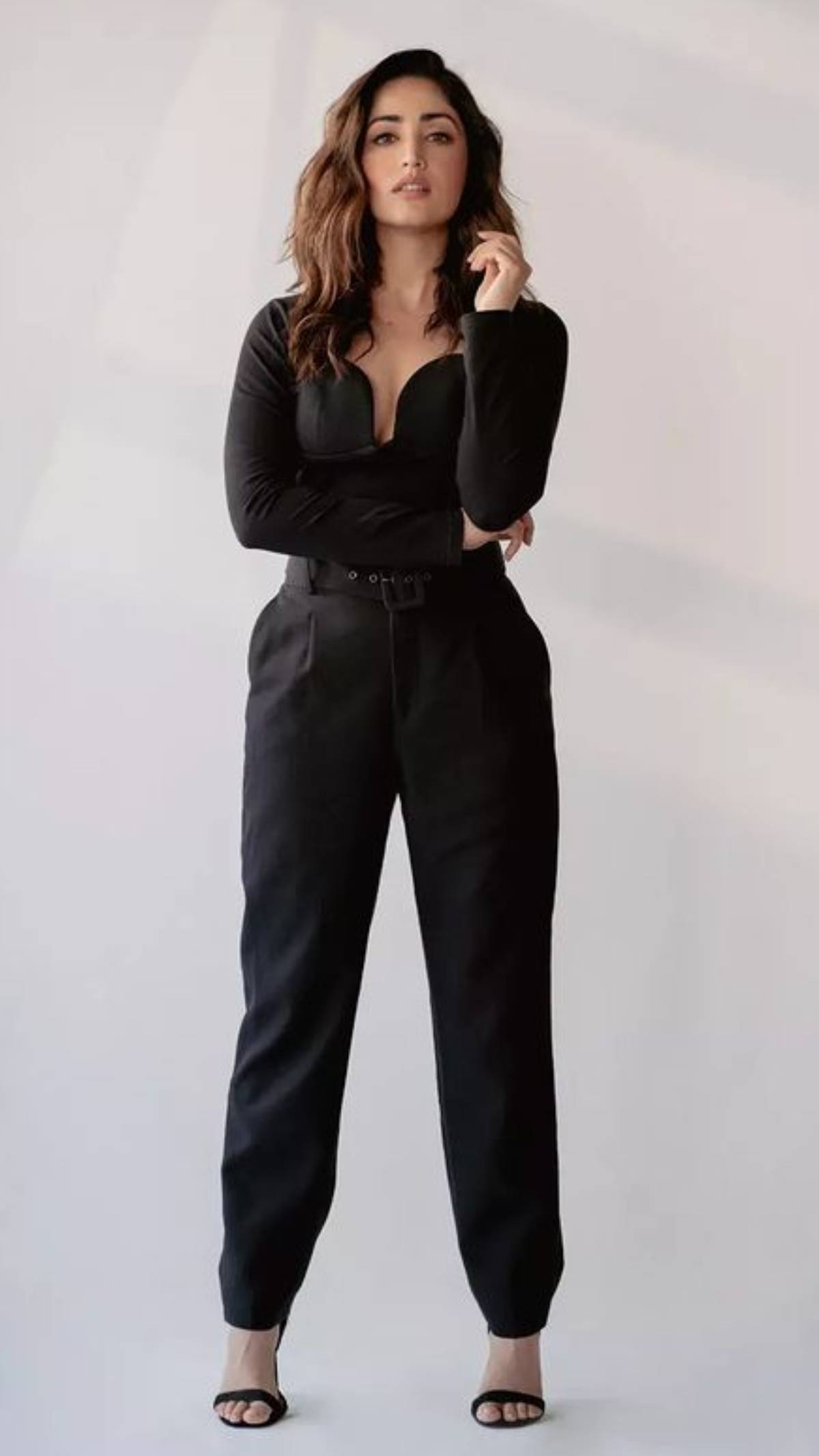 Yami Gautam Spells Elegance With Her Chic Outfits, See The Diva Slay In ...