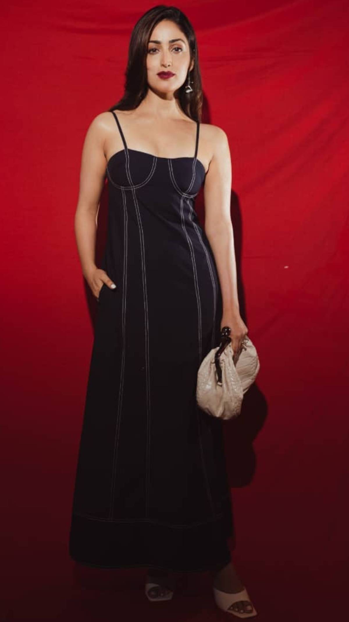 Yami Gautam Makes Heads Turn With Her Chic Fashion Choices, Check Out ...