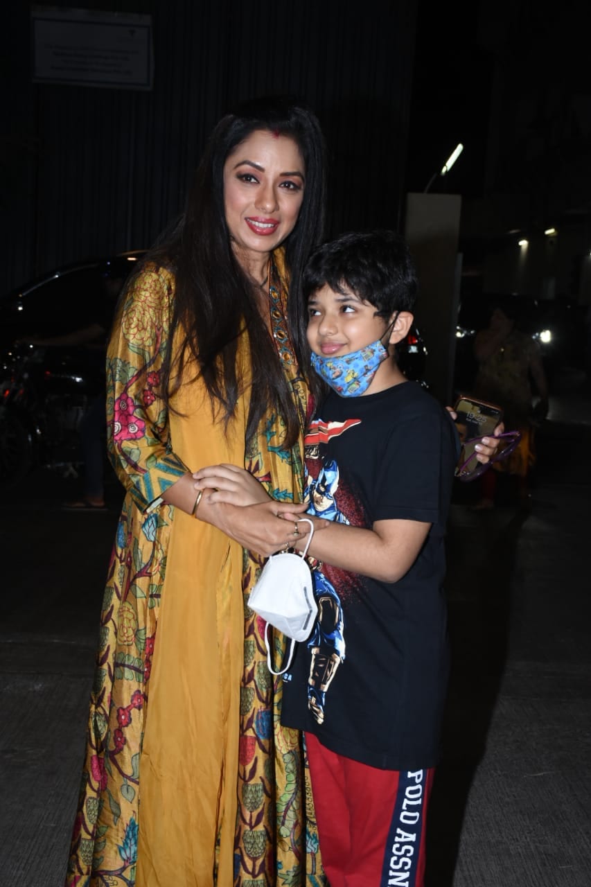 Anupama Aka Rupali Ganguly Snapped With Her Son Rudransh, Their Smiles ...