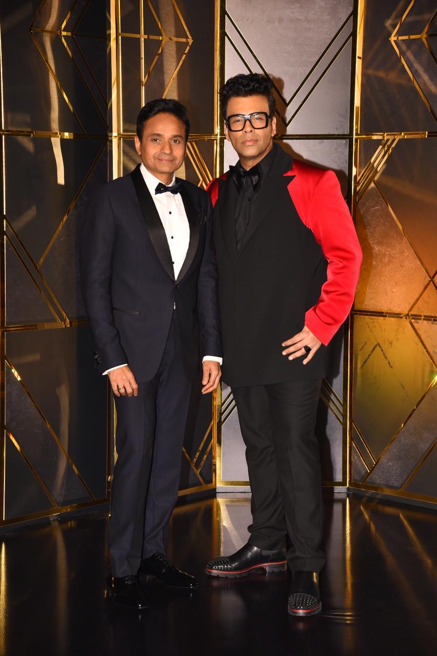 Katrina Kaif, Vicky Kaushal, Janhvi Kapoor, Ananya Panday Make Heads Turn At Apoorva Mehta's ...