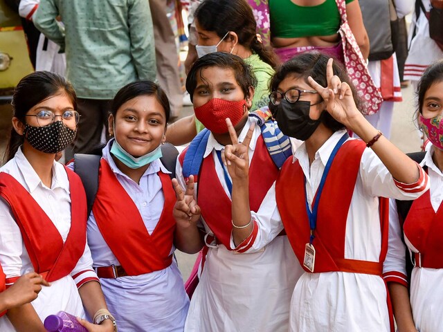 CBSE Improves Class 10 Term 1 Scores of 28,310 Students, Here's Why ...