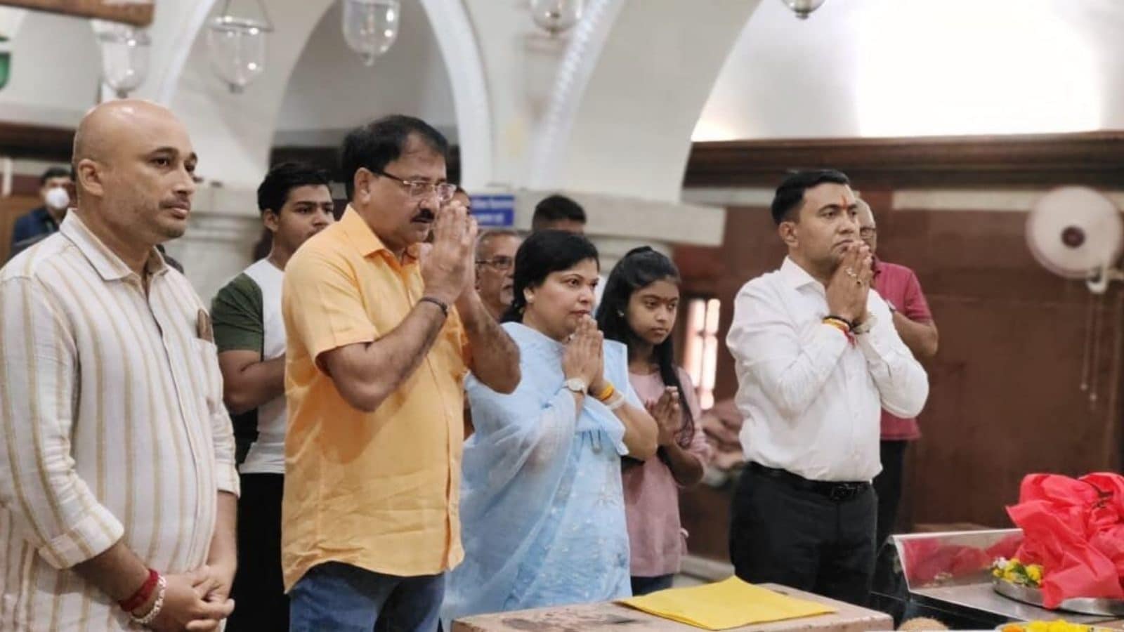 Goa BJP, Congress Vie for Regional Parties’ Support as Spectre of Hung ...