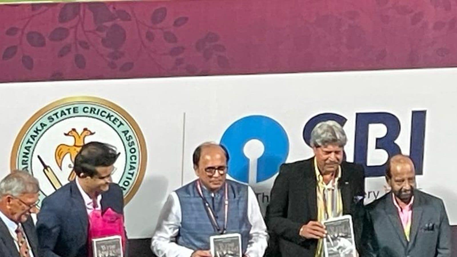 Wrist Assured: Gundappa Viswanath's Autobiography Launched During India ...