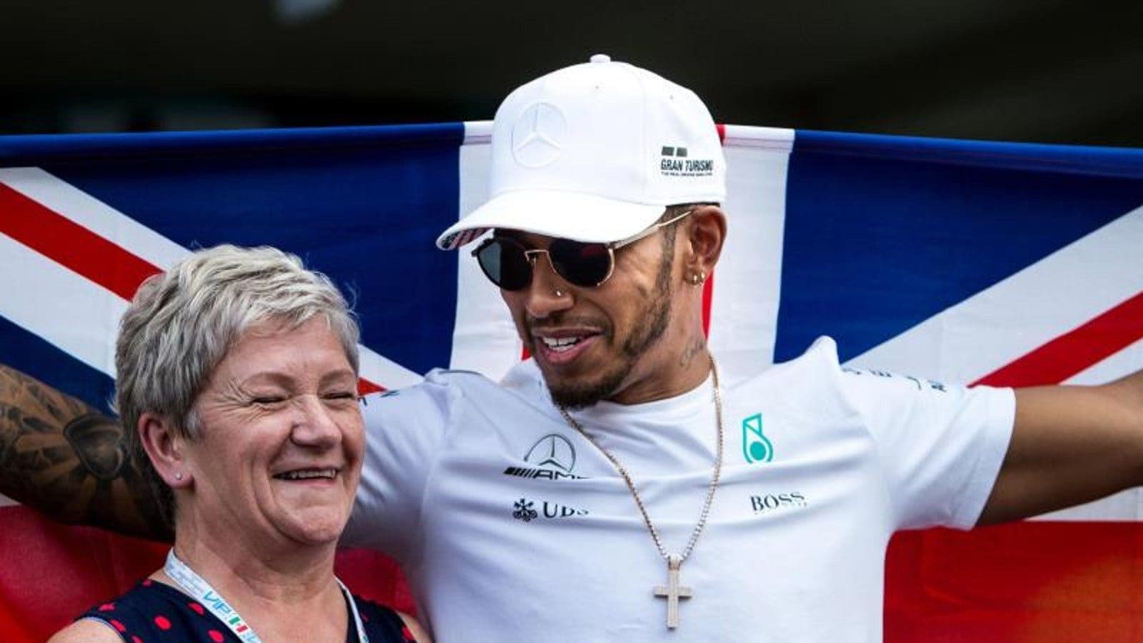 F1 Star Lewis Hamilton to Change Name to Honour Mother Carmen ...