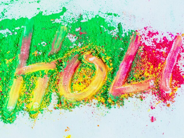 Holi 2022: How to Celebrate the Festival of Colours in Eco-friendly Way ...