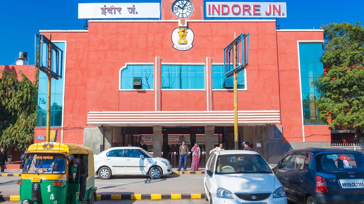 Indian Railways to Resume Bedroll Service on 11 Trains from Indore ...