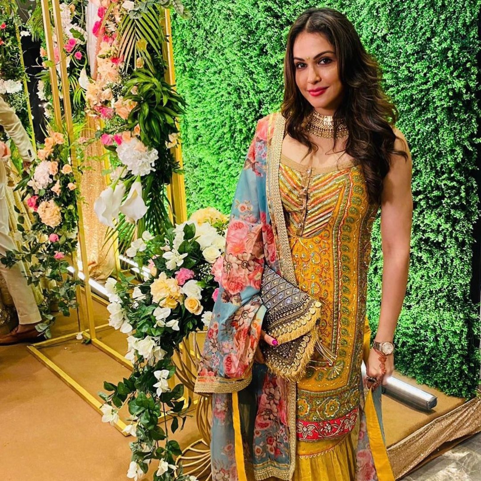 Priyanka Chopra to Katrina Kaif, 5 Times Birthday Boy Thalapathy Vijay ...