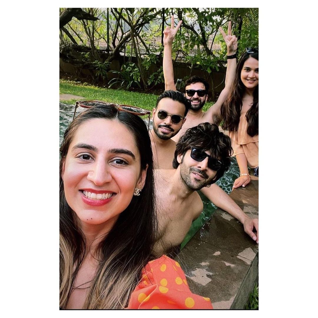 Kartik Aaryan is 'Feeling Purposeless' as His Goa Trip With Friends is ...