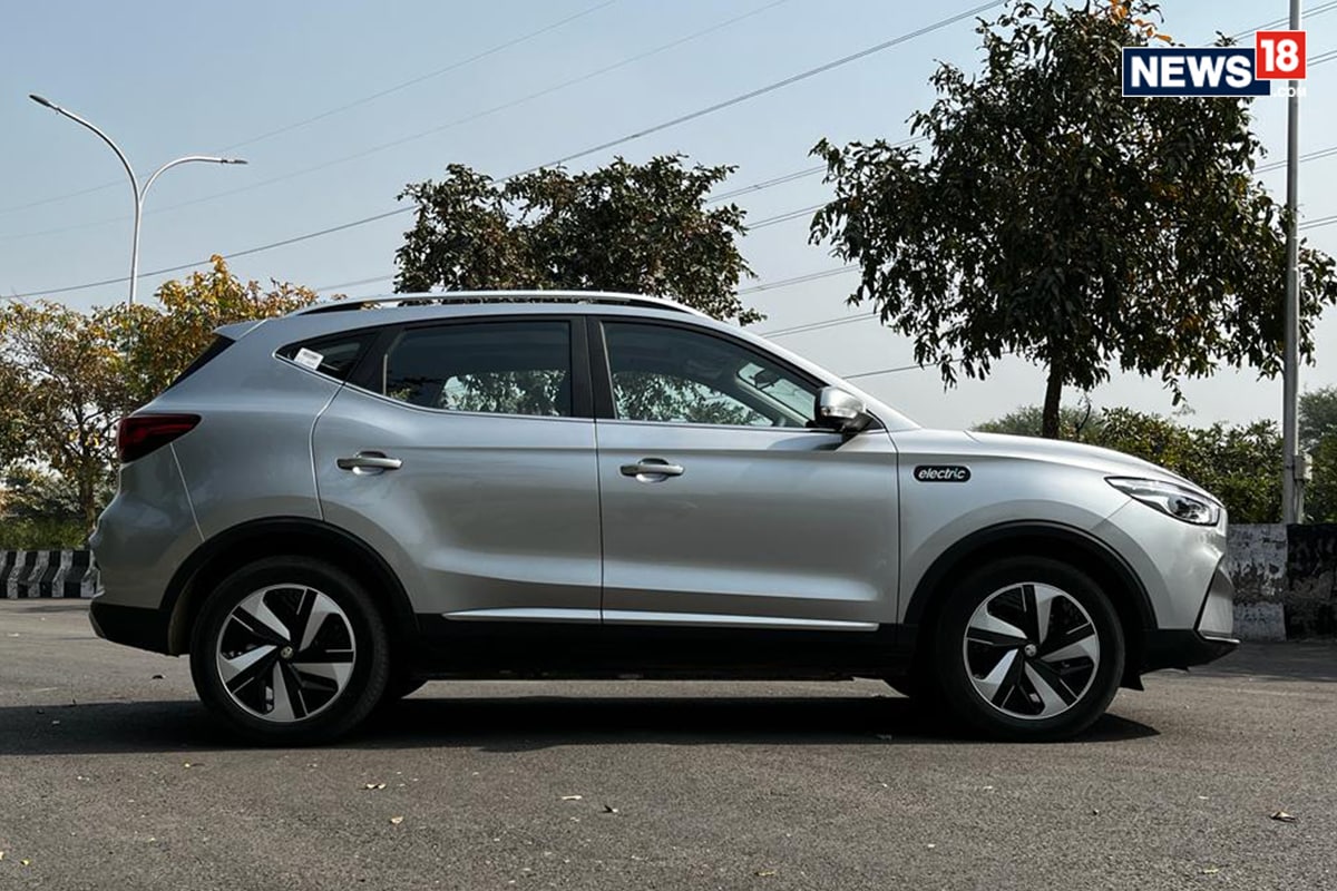 2022 MG ZS EV in Pics - See Design, Interior, Features and More in Detail - News18