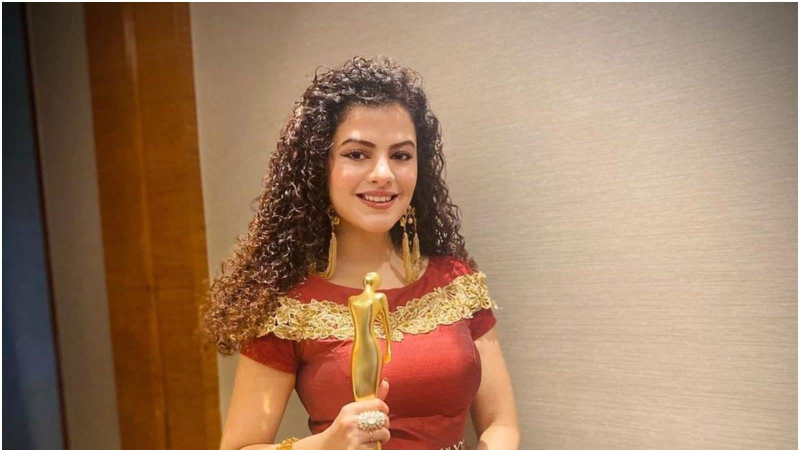 On Palak Muchhal Birthday, Watch 5 Unmissable Tracks by the Singer ...