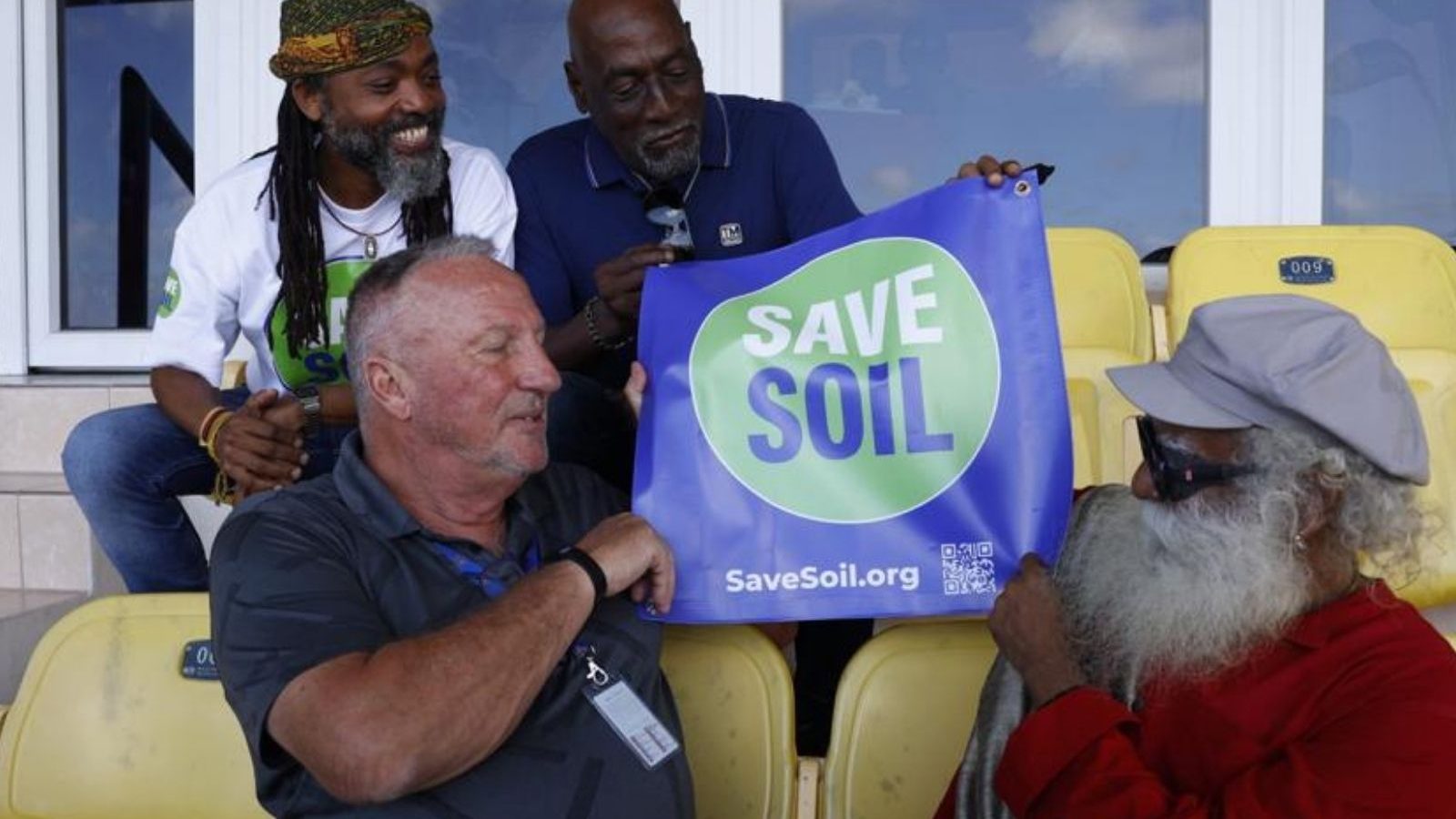 'I'm 100% Behind Save Soil Movement': Sir Vivian Richards To Sadhguru ...