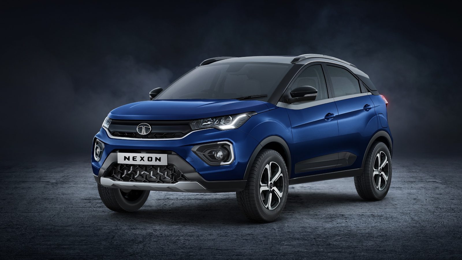 Tata Motors Celebrates Roll Out of 3 Lakh Nexon SUVs From Ranjangaon ...