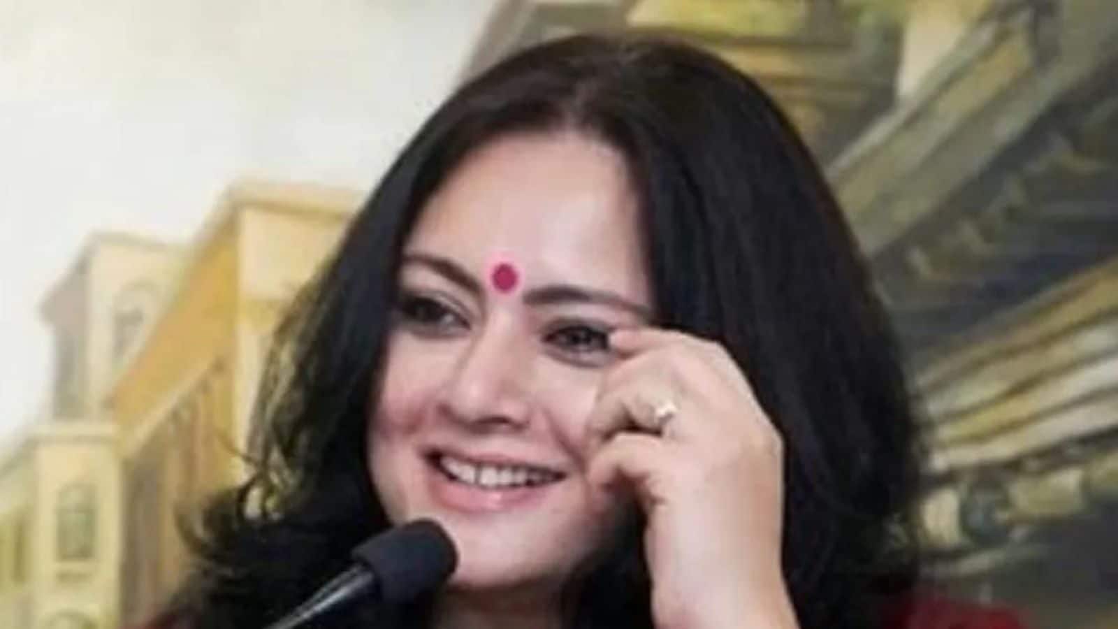 Keya Ghosh's Instagram, Twitter & Facebook on IDCrawl