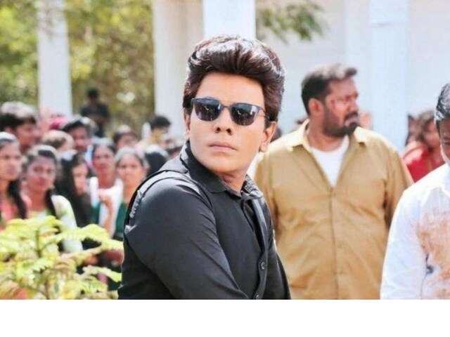 Title and Motion Poster of Saravanan's Debut Film Unveiled. Check it ...