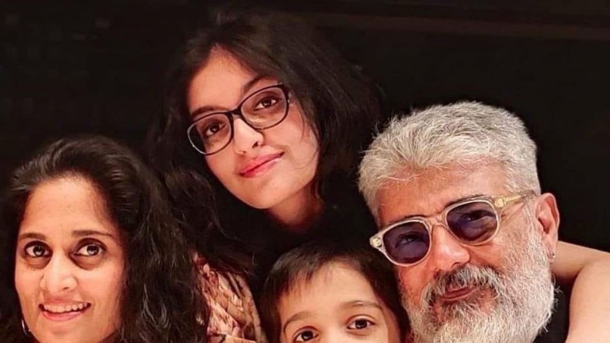 Fans Love Adorable Photos of Ajith’s Daughter Anoushka and Wife Shalini ...