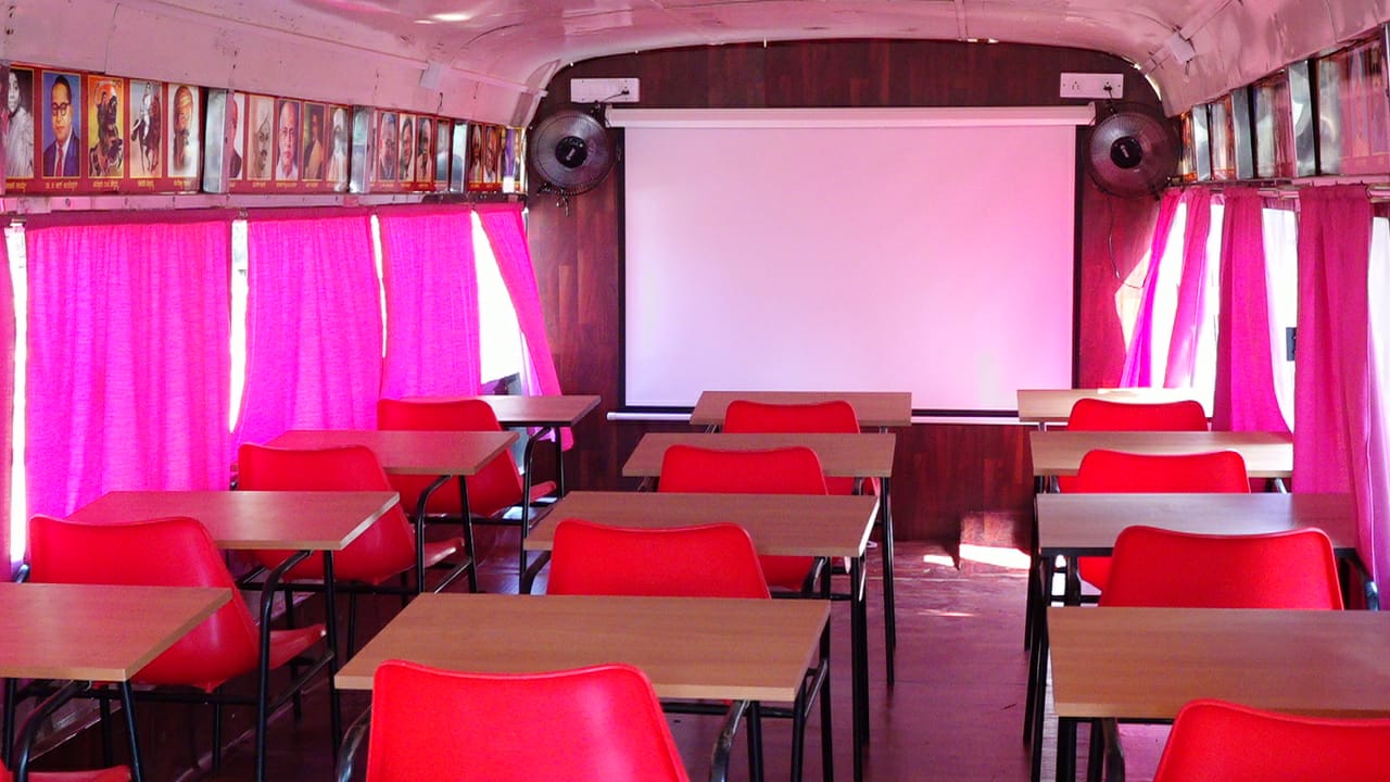 From Bus Turned Into Classroom to Headmaster Who Doubles as Driver ...