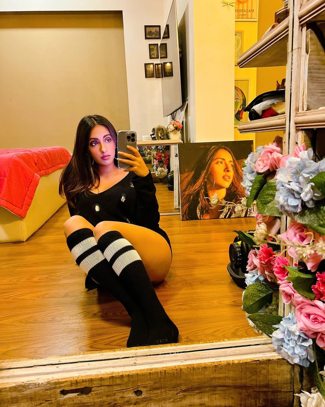 Akansha Ranjan Kapoor Looks Spell-binding In Silver Shimmer Gown, Check ...