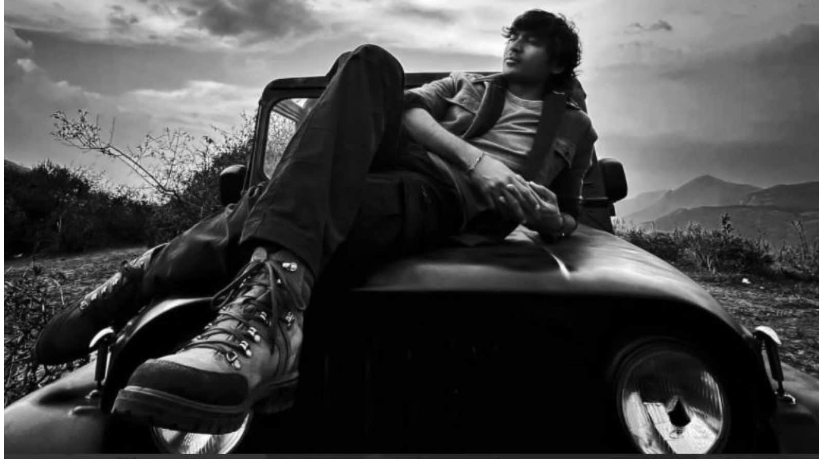 Dhanush Wraps Up Brother Selvaraghavan's Film Naane Varuven, Posts a ...