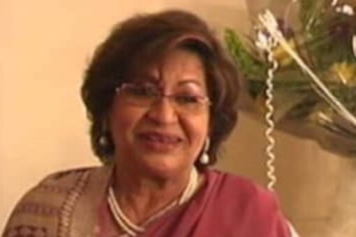 Veteran Actress Helen Begins Shooting for Her Comeback Project Brown in ...