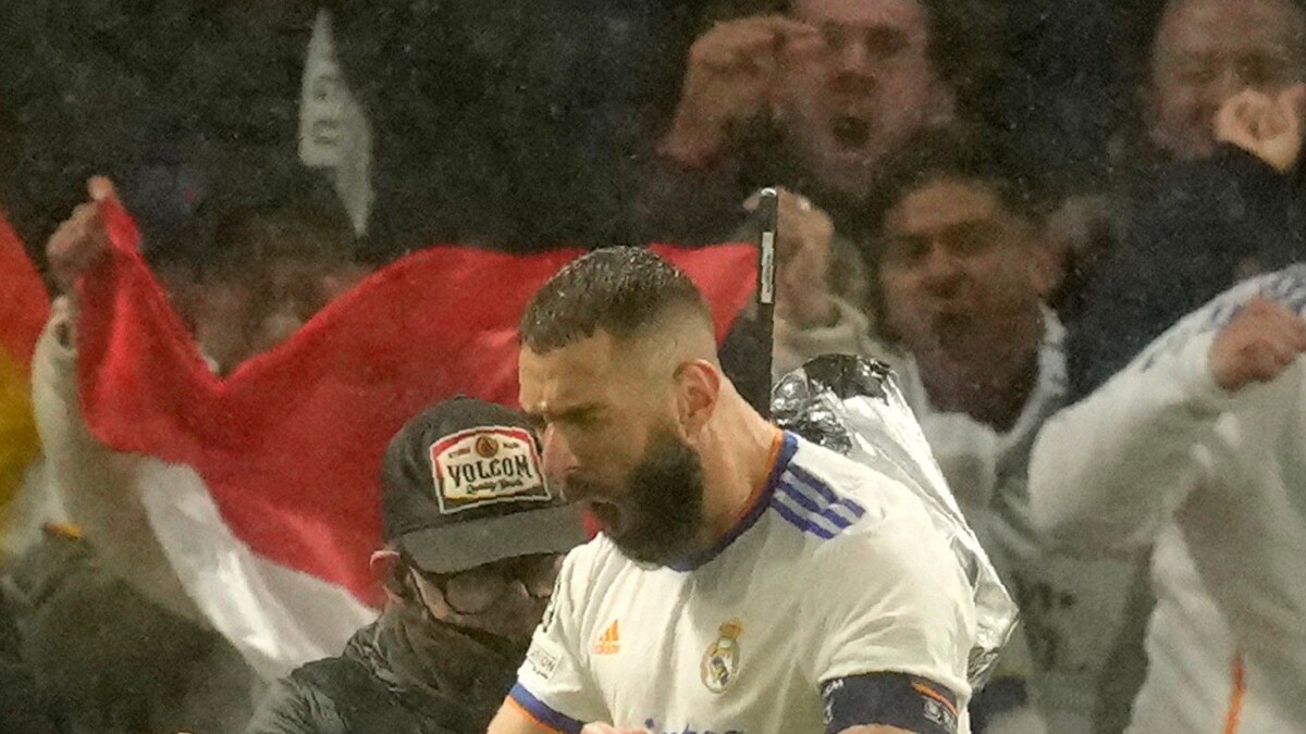 Champions League: Karim Benzema Hat-trick Gives Real Madrid 3-1 Win at ...