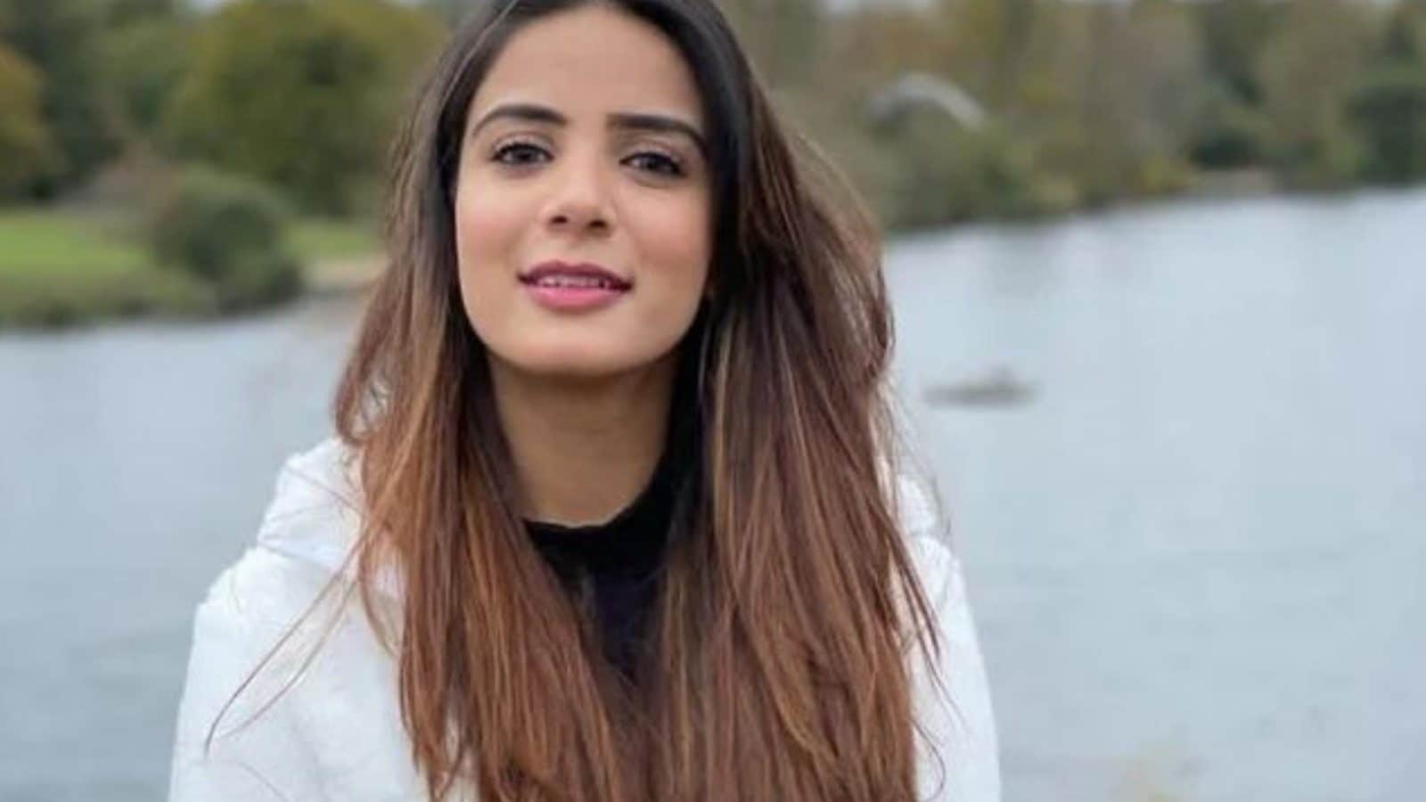 Sasural Simar Ka Fame Nikki Sharma Deletes All Instagram Posts, Former ...