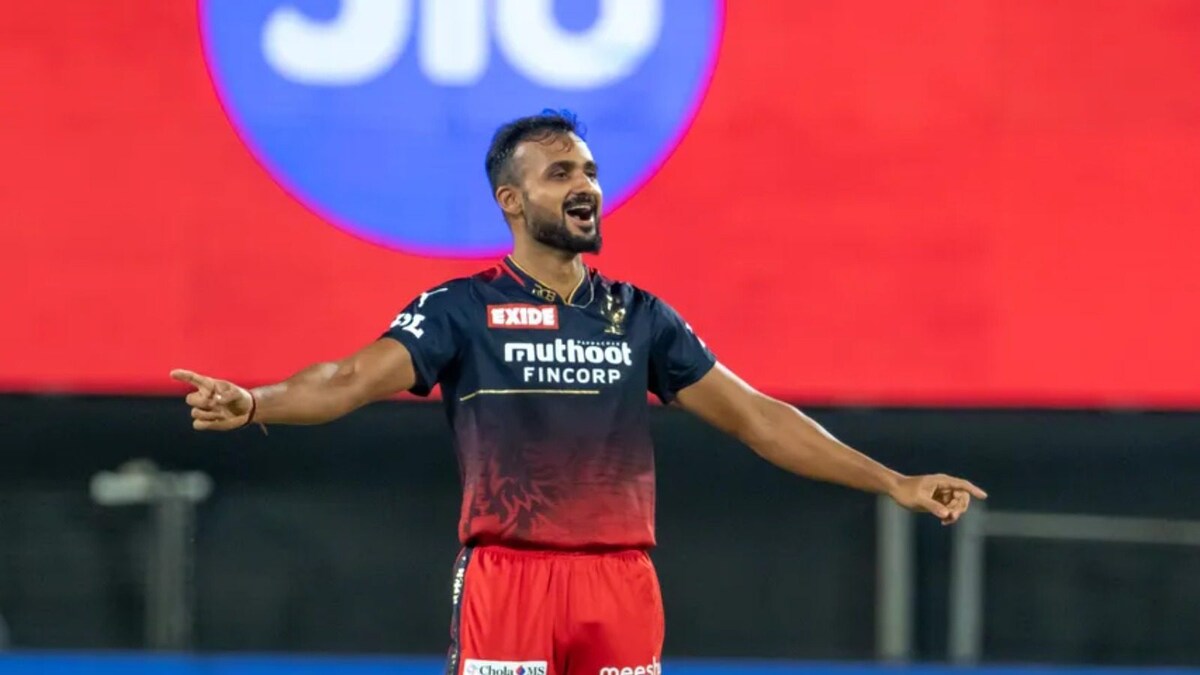 IPL 2022: A 10-ball Over From RCB's Akash Deep Sparks Meme Fest on ...