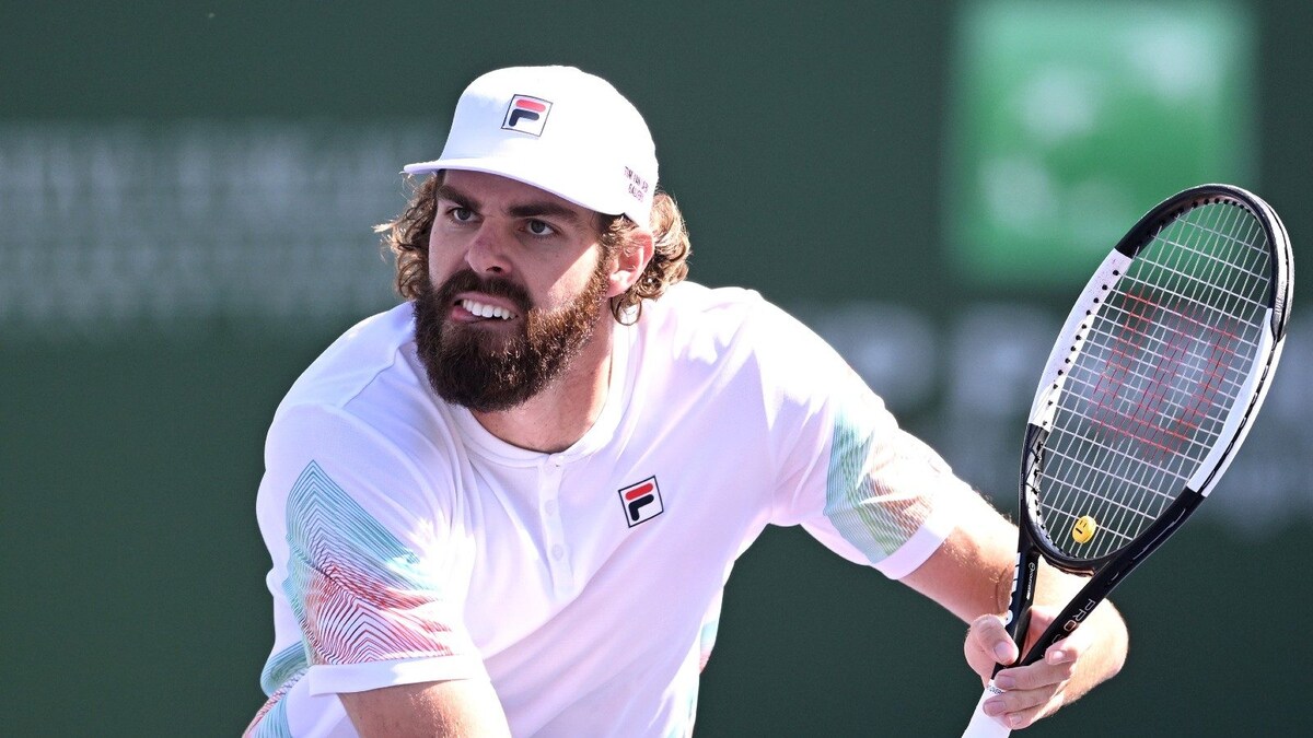 Reilly Opelka Advances to Houston Quarterfinals; Top Seeds Advance - News18