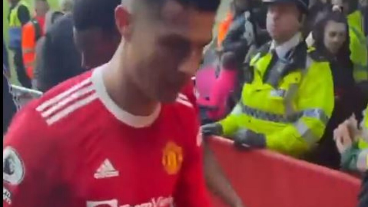 Ronaldo Criticised for Knocking Phone Out of Fan's Hands in Viral Video ...